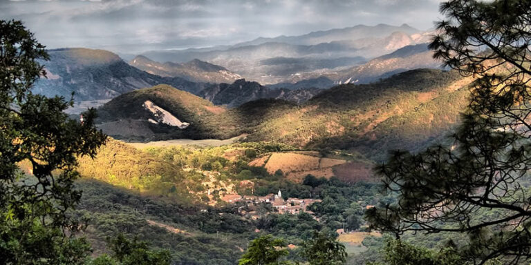 Charm and beauty of cozy "magic towns" in the Valley of Mexico ...